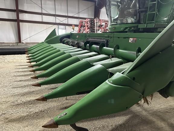 2013 John Deere 612C 12 Rows 20" Spacing Corn Header for sale ...