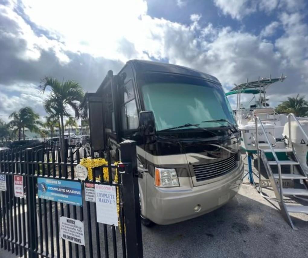 2012 Thor Challenger RV for sale | Pompano Beach, FL